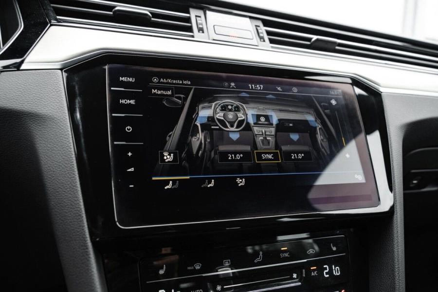 Melns Volkswagen Passat 2023 Rīga, ar dzinēja tilpumu 2.00 L un nobraukumu 136 tūkst. km par 23750 €, foto 30 vietnē AUTOMOTO.COM.LV
