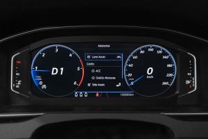 Black Volkswagen Passat 2023 in Vilnius, with an engine capacity of 2.00 L and mileage of 130 thousand km for 22100 €, photo 15 on AUTOMOTO.COM.LV