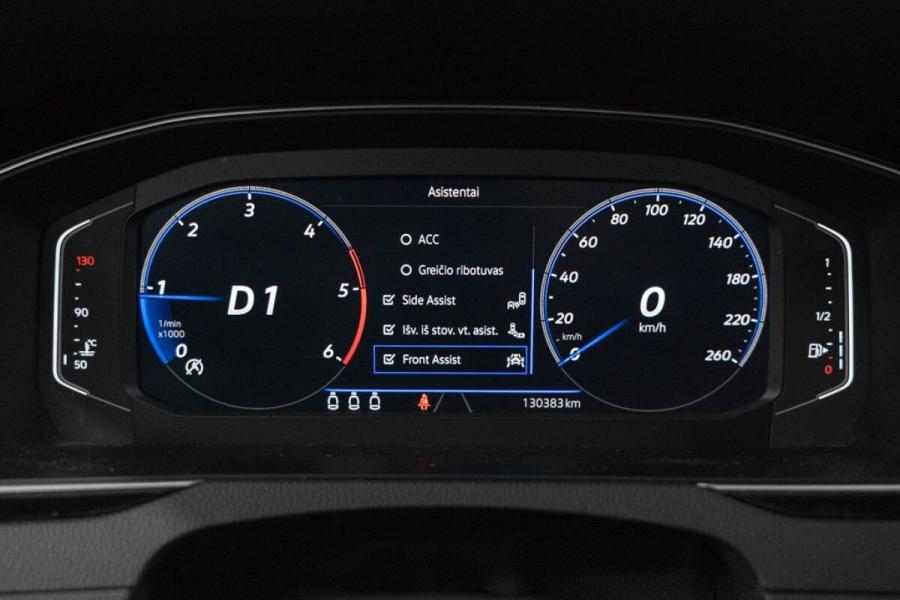 Black Volkswagen Passat 2023 in Vilnius, with an engine capacity of 2.00 L and mileage of 130 thousand km for 22100 €, photo 16 on AUTOMOTO.COM.LV