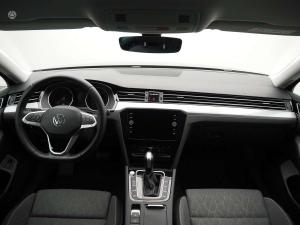Black Volkswagen Passat 2023 in Vilnius, with an engine capacity of 1.97 L and mileage of 145 thousand km for 16500 €, photo 19 on AUTOMOTO.COM.LV