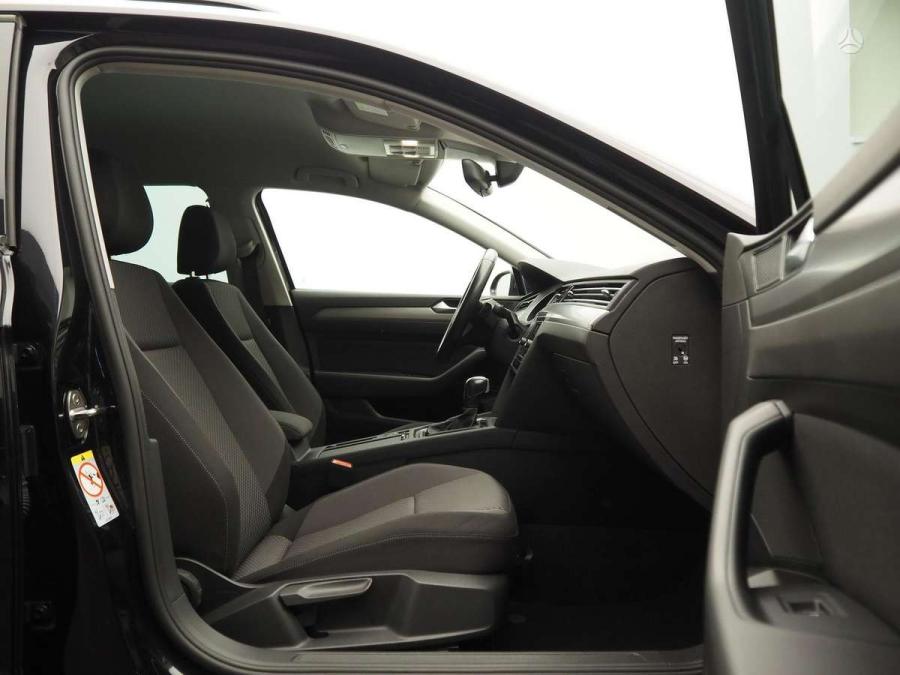 Melns Volkswagen Passat 2023 Viļņa, ar dzinēja tilpumu 1.97 L un nobraukumu 141 tūkst. km par 15900 €, foto 12 vietnē AUTOMOTO.COM.LV