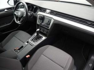 Melns Volkswagen Passat 2023 Viļņa, ar dzinēja tilpumu 1.97 L un nobraukumu 141 tūkst. km par 15900 €, foto 13 vietnē AUTOMOTO.COM.LV