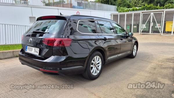Black Volkswagen Passat 2023 in Tallinn, with an engine capacity of 2.00 L and mileage of 161 thousand km for 19990 €, photo 4 on AUTOMOTO.COM.LV
