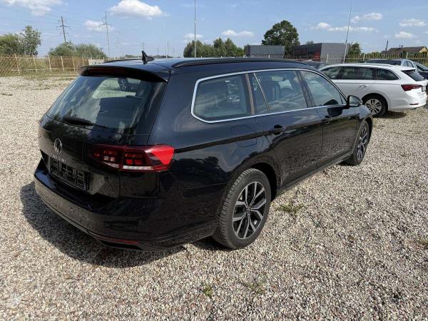 Black Volkswagen Passat 2023 in Marijampole, with an engine capacity of 1.50 L and mileage of 140 thousand km for 17364 €, photo 4 on AUTOMOTO.COM.LV