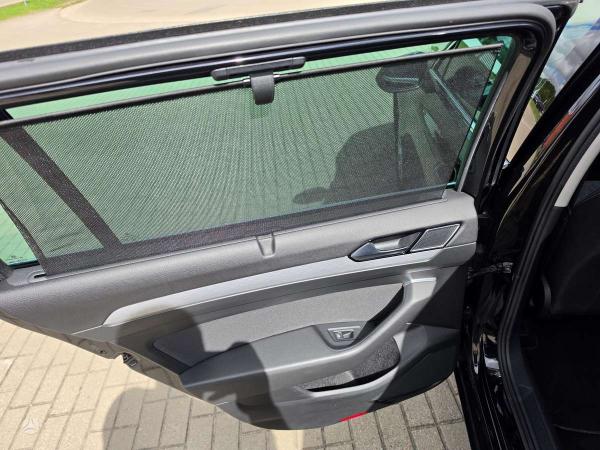 Black Volkswagen Passat 2023 in Taurage, with an engine capacity of 1.97 L and mileage of 310 thousand km for 12000 €, photo 6 on AUTOMOTO.COM.LV