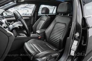 Melns Volkswagen Passat 2023 Tallina, ar dzinēja tilpumu 2.00 L un nobraukumu 145 tūkst. km par 24900 €, foto 16 vietnē AUTOMOTO.COM.LV