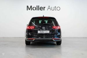 Melns Volkswagen Passat 2023 Viļņa, ar dzinēja tilpumu 2.00 L un nobraukumu 156 tūkst. km par 20400 €, foto 7 vietnē AUTOMOTO.COM.LV