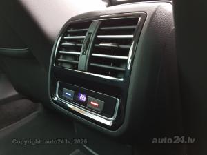 Melns Volkswagen Passat 2023 Tallina, ar dzinēja tilpumu 2.00 L un nobraukumu 175 tūkst. km par 16490 €, foto 10 vietnē AUTOMOTO.COM.LV