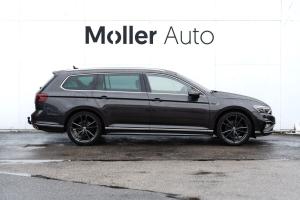 Melns Volkswagen Passat 2023 Rīga, ar dzinēja tilpumu 2.00 L un nobraukumu 148 tūkst. km par 24950 €, foto 6 vietnē AUTOMOTO.COM.LV