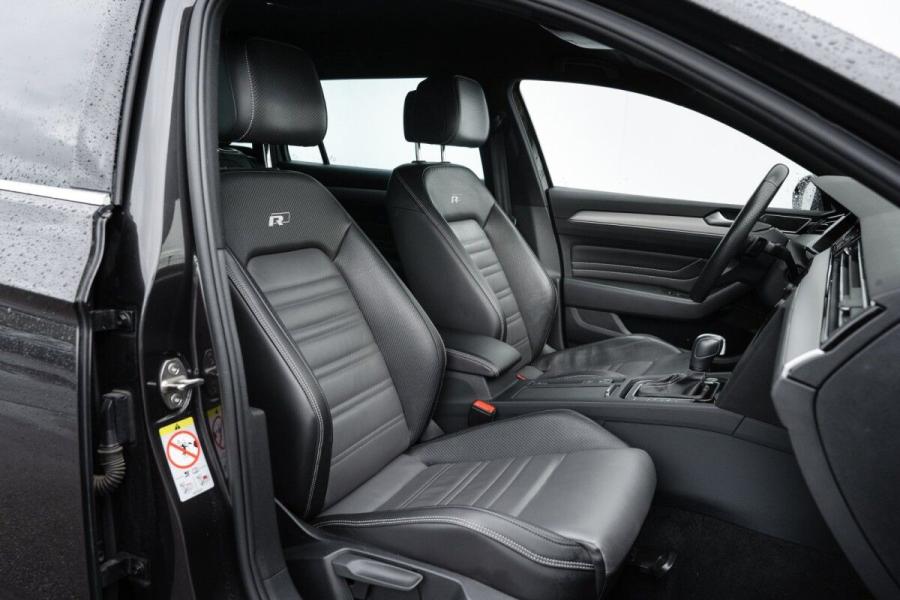 Melns Volkswagen Passat 2023 Rīga, ar dzinēja tilpumu 2.00 L un nobraukumu 148 tūkst. km par 24950 €, foto 8 vietnē AUTOMOTO.COM.LV