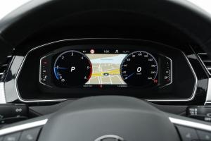 Melns Volkswagen Passat 2023 Rīga, ar dzinēja tilpumu 2.00 L un nobraukumu 148 tūkst. km par 24950 €, foto 22 vietnē AUTOMOTO.COM.LV