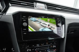 Melns Volkswagen Passat 2023 Rīga, ar dzinēja tilpumu 2.00 L un nobraukumu 148 tūkst. km par 24950 €, foto 29 vietnē AUTOMOTO.COM.LV