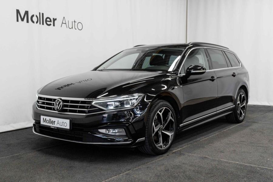 Melns Volkswagen Passat 2023 Tallina, ar dzinēja tilpumu 2.00 L un nobraukumu 137 tūkst. km par 24900 €, foto 1 vietnē AUTOMOTO.COM.LV