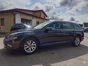 Melns Volkswagen Passat 2023 Tauragė, ar dzinēja tilpumu 1.50 L un nobraukumu 247 tūkst. km par 15125 €, foto  vietnē AUTOMOTO.COM.LV