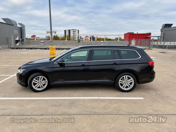 Black Volkswagen Passat 2023 in Tallinn, with an engine capacity of 2.00 L and mileage of 165 thousand km for 19900 €, photo 3 on AUTOMOTO.COM.LV