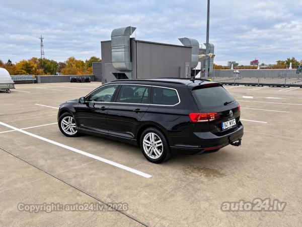 Black Volkswagen Passat 2023 in Tallinn, with an engine capacity of 2.00 L and mileage of 165 thousand km for 19900 €, photo 4 on AUTOMOTO.COM.LV