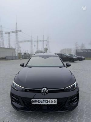 Black Volkswagen Passat 2024 in Siauliai, with an engine capacity of 0.00 L and mileage of 45 thousand km for 48900 €, photo 6 on AUTOMOTO.COM.LV