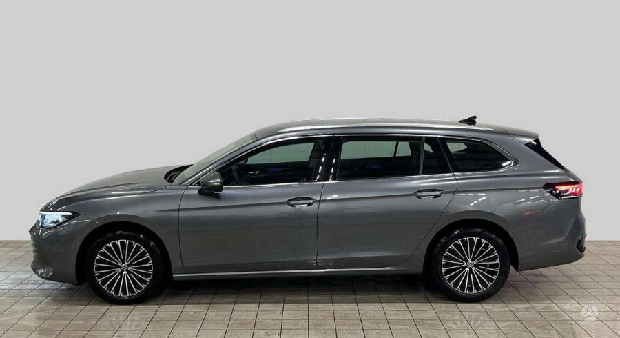 Melns Volkswagen Passat 2024 Kauņa, ar dzinēja tilpumu 1.50 L un nobraukumu 42 tūkst. km par 33900 €, foto 2 vietnē AUTOMOTO.COM.LV