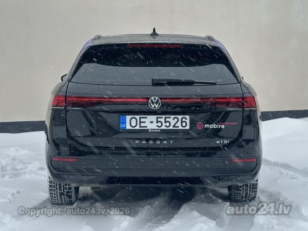 Melns Volkswagen Passat 2024 Rīga, ar dzinēja tilpumu 1.50 L un nobraukumu 17 tūkst. km par 28250 €, foto 5 vietnē AUTOMOTO.COM.LV