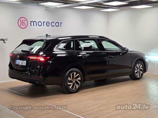 Black Volkswagen Passat 2024 in Tallinn, with an engine capacity of 1.50 L and mileage of 15 thousand km for 27900 €, photo 3 on AUTOMOTO.COM.LV