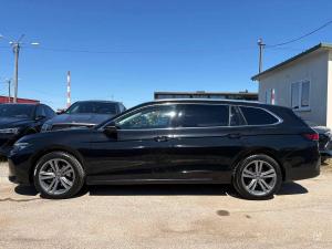 Melns Volkswagen Passat 2024 Viļņa, ar dzinēja tilpumu 1.50 L un nobraukumu 105 tūkst. km par 24900 €, foto 3 vietnē AUTOMOTO.COM.LV