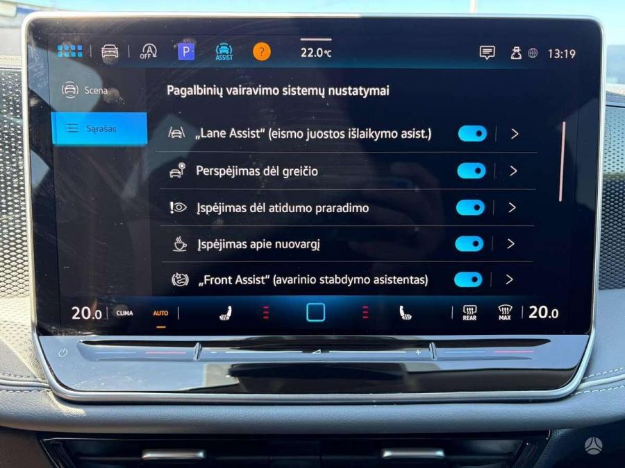 Melns Volkswagen Passat 2024 Viļņa, ar dzinēja tilpumu 1.50 L un nobraukumu 105 tūkst. km par 24900 €, foto 23 vietnē AUTOMOTO.COM.LV