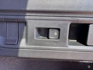 Melns Volkswagen Passat 2024 Viļņa, ar dzinēja tilpumu 1.50 L un nobraukumu 105 tūkst. km par 24900 €, foto 32 vietnē AUTOMOTO.COM.LV