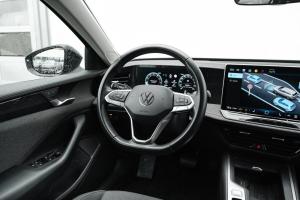 Black Volkswagen Passat 2024 in Riga, with an engine capacity of 1.50 L and mileage of 37 thousand km for 26800 €, photo 27 on AUTOMOTO.COM.LV