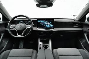 Black Volkswagen Passat 2024 in Riga, with an engine capacity of 1.50 L and mileage of 37 thousand km for 26800 €, photo 28 on AUTOMOTO.COM.LV