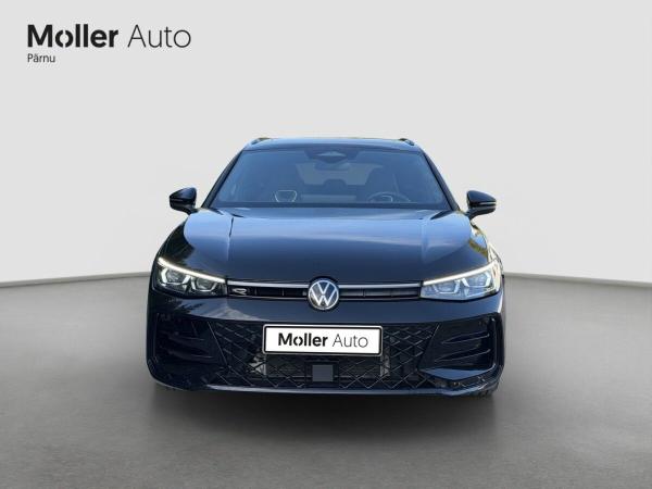 Black Volkswagen Passat 2024 in Parnu, with an engine capacity of 1.50 L and mileage of 58 thousand km for 36900 €, photo 4 on AUTOMOTO.COM.LV