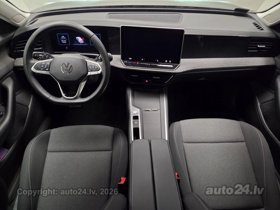 Black Volkswagen Passat 2024 in Tallinn, with an engine capacity of 1.50 L and mileage of 35 thousand km for 26900 €, photo 8 on AUTOMOTO.COM.LV