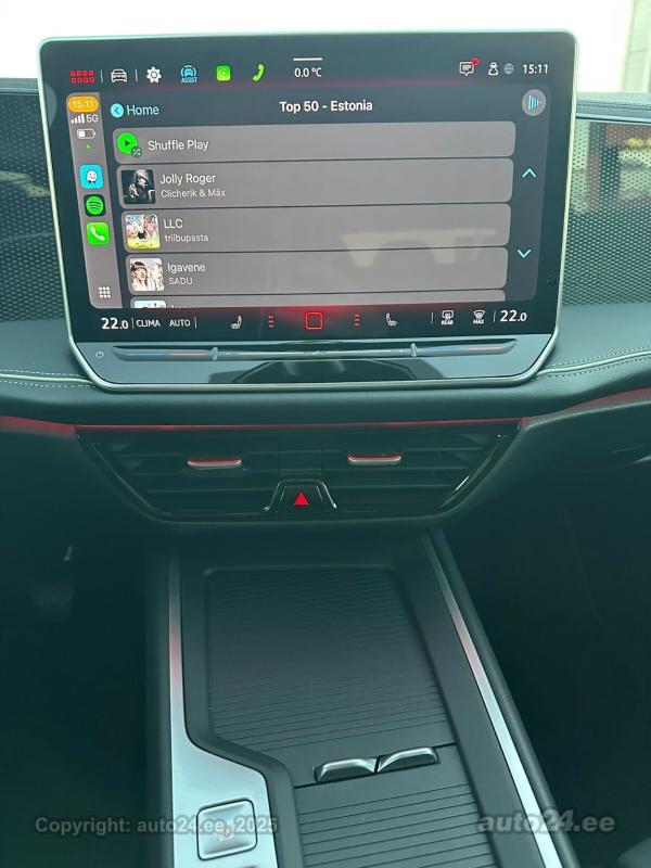Melns Volkswagen Passat 2025 Tallina, ar dzinēja tilpumu 2.00 L un nobraukumu 30 tūkst. km par 34999 €, foto 11 vietnē AUTOMOTO.COM.LV