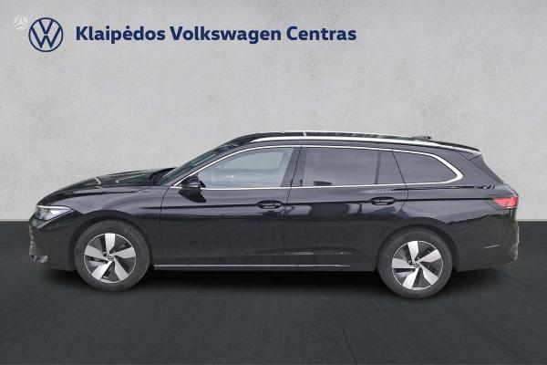 Melns Volkswagen Passat 2025 Klaipėda, ar dzinēja tilpumu 1.50 L un nobraukumu 25 tūkst. km par 29000 €, foto 3 vietnē AUTOMOTO.COM.LV