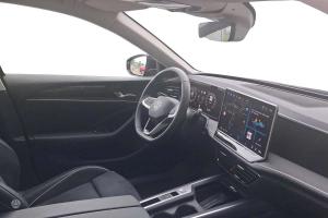 Melns Volkswagen Passat 2025 Klaipėda, ar dzinēja tilpumu 1.50 L un nobraukumu 25 tūkst. km par 29000 €, foto 9 vietnē AUTOMOTO.COM.LV