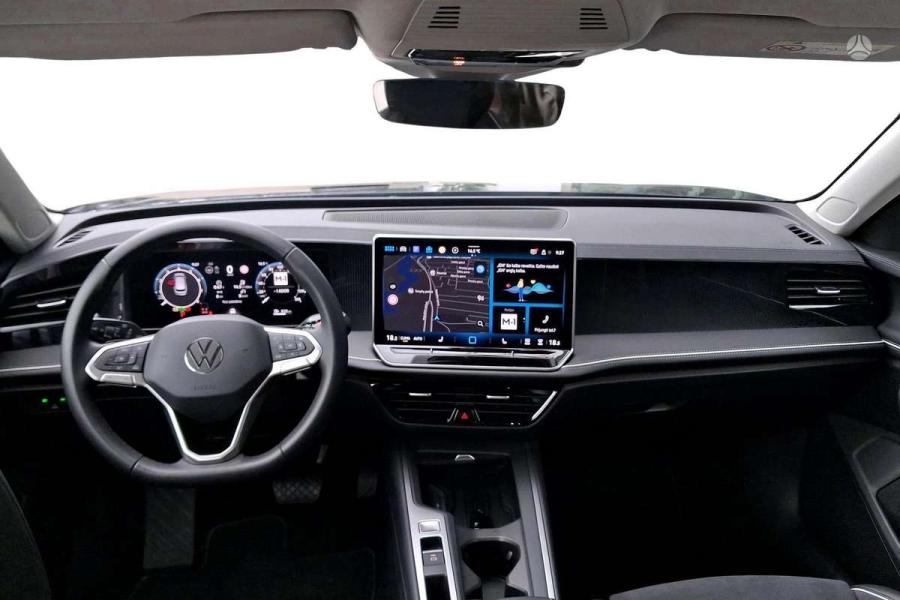 Melns Volkswagen Passat 2025 Klaipėda, ar dzinēja tilpumu 1.50 L un nobraukumu 25 tūkst. km par 29000 €, foto 12 vietnē AUTOMOTO.COM.LV