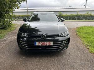 Black Volkswagen Passat 2025 in Kaunas, with an engine capacity of 1.50 L and mileage of 20 thousand km for 28300 €, photo 3 on AUTOMOTO.COM.LV