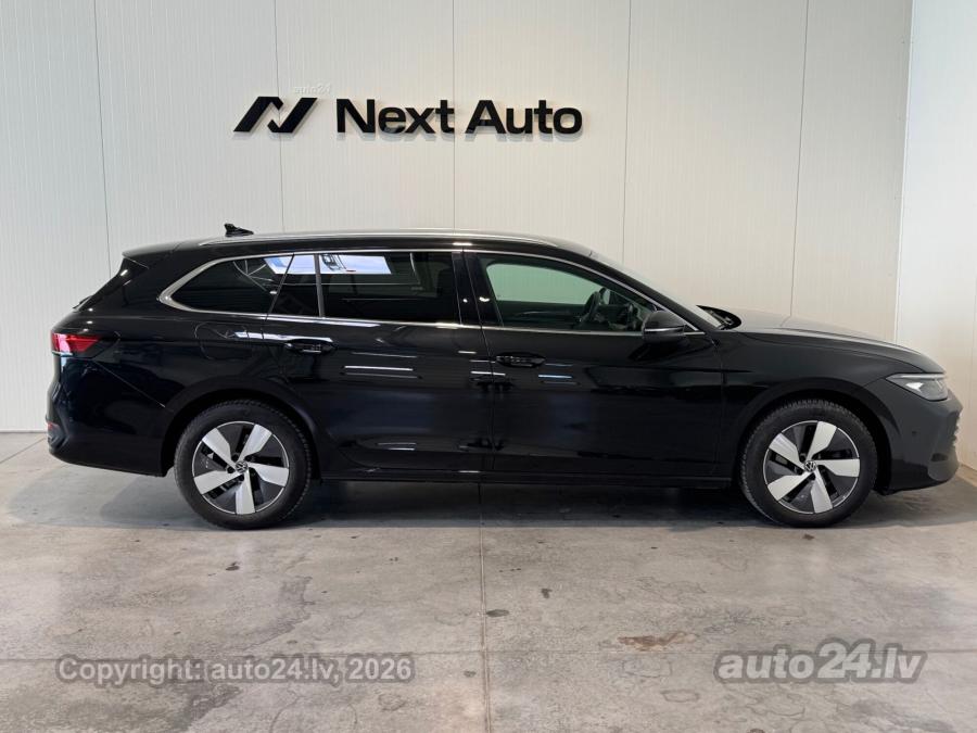 Black Volkswagen Passat 2025 in Tartu, with an engine capacity of 1.50 L and mileage of 43 thousand km for 27490 €, photo 5 on AUTOMOTO.COM.LV