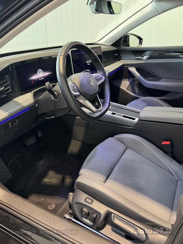 Black Volkswagen Passat 2025 in Tartu, with an engine capacity of 1.50 L and mileage of 43 thousand km for 27490 €, photo 5 on AUTOMOTO.COM.LV