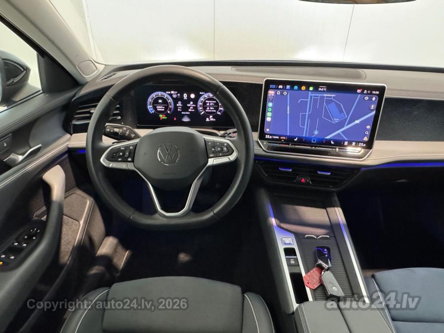 Black Volkswagen Passat 2025 in Tartu, with an engine capacity of 1.50 L and mileage of 43 thousand km for 27490 €, photo 7 on AUTOMOTO.COM.LV