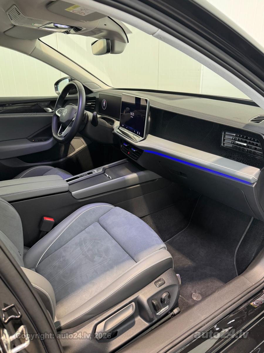 Black Volkswagen Passat 2025 in Tartu, with an engine capacity of 1.50 L and mileage of 43 thousand km for 27490 €, photo 16 on AUTOMOTO.COM.LV