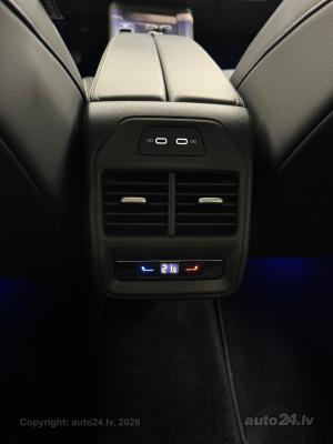 Black Volkswagen Passat 2025 in Tartu, with an engine capacity of 1.50 L and mileage of 43 thousand km for 27490 €, photo 17 on AUTOMOTO.COM.LV