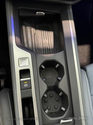 Black Volkswagen Passat 2025 in Tartu, with an engine capacity of 1.50 L and mileage of 43 thousand km for 27490 €, photo 18 on AUTOMOTO.COM.LV
