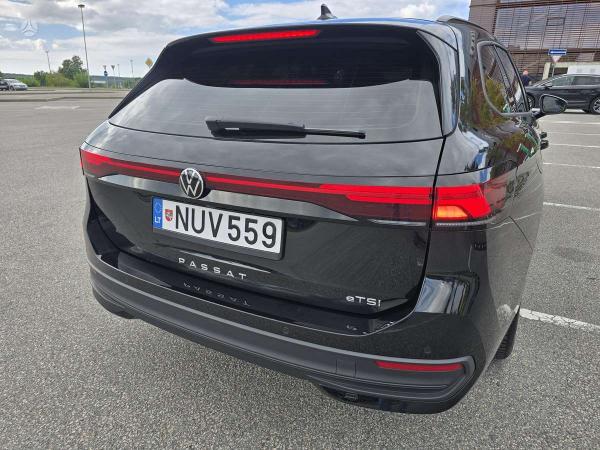 Melns Volkswagen Passat 2025 Klaipėda, ar dzinēja tilpumu 1.50 L un nobraukumu 33 tūkst. km par 28200 €, foto 10 vietnē AUTOMOTO.COM.LV
