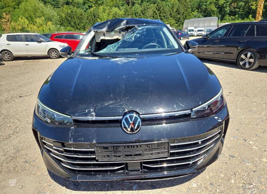 Melns Volkswagen Passat 2026 Klaipėda, ar dzinēja tilpumu 1.97 L un nobraukumu 7 tūkst. km par 11300 €, foto 11 vietnē AUTOMOTO.COM.LV