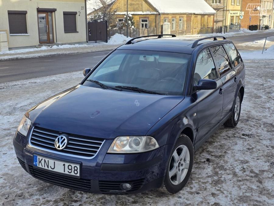 Zils Volkswagen Passat 2001 Ukmergė, ar dzinēja tilpumu 1.90 L un nobraukumu 381 tūkst. km par 1050 €, foto 1 vietnē AUTOMOTO.COM.LV