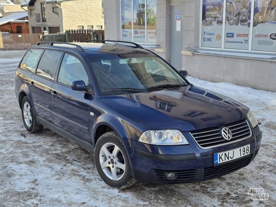 Zils Volkswagen Passat 2001 Ukmergė, ar dzinēja tilpumu 1.90 L un nobraukumu 381 tūkst. km par 1050 €, foto 2 vietnē AUTOMOTO.COM.LV