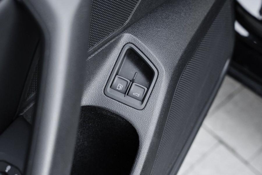 Zils Volkswagen Passat 2021 Mārupe, ar dzinēja tilpumu 1.40 L un nobraukumu 166 tūkst. km par 19850 €, foto 10 vietnē AUTOMOTO.COM.LV