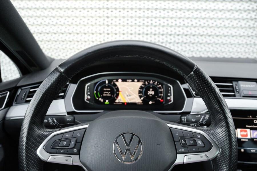 Zils Volkswagen Passat 2021 Mārupe, ar dzinēja tilpumu 1.40 L un nobraukumu 166 tūkst. km par 19850 €, foto 15 vietnē AUTOMOTO.COM.LV
