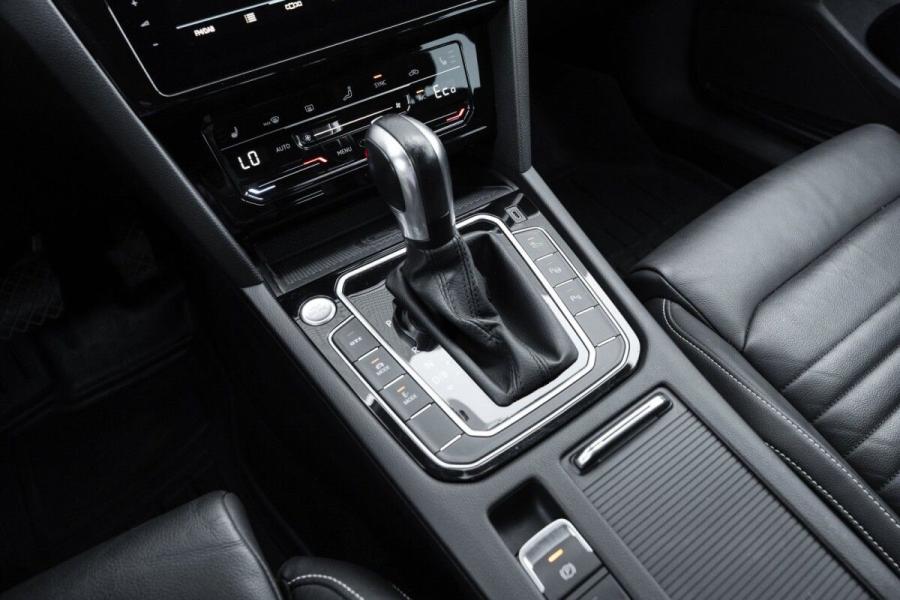 Zils Volkswagen Passat 2021 Mārupe, ar dzinēja tilpumu 1.40 L un nobraukumu 166 tūkst. km par 19850 €, foto 33 vietnē AUTOMOTO.COM.LV