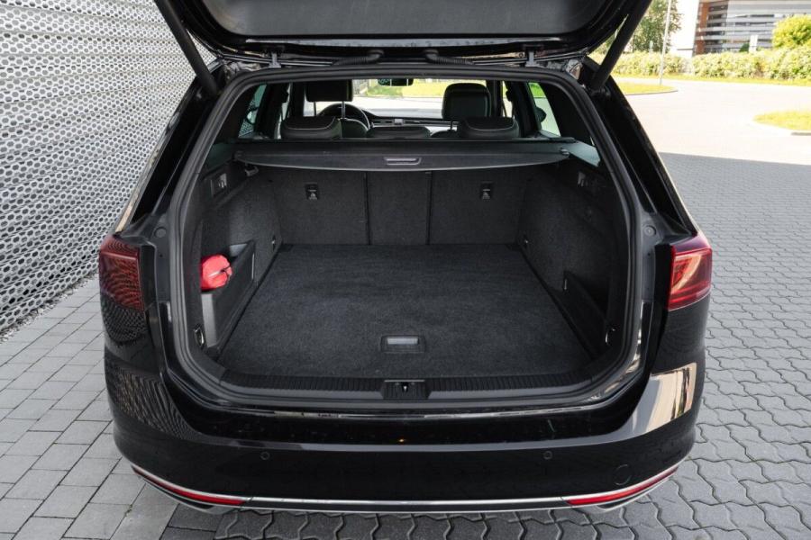Zils Volkswagen Passat 2021 Mārupe, ar dzinēja tilpumu 1.40 L un nobraukumu 166 tūkst. km par 19850 €, foto 37 vietnē AUTOMOTO.COM.LV